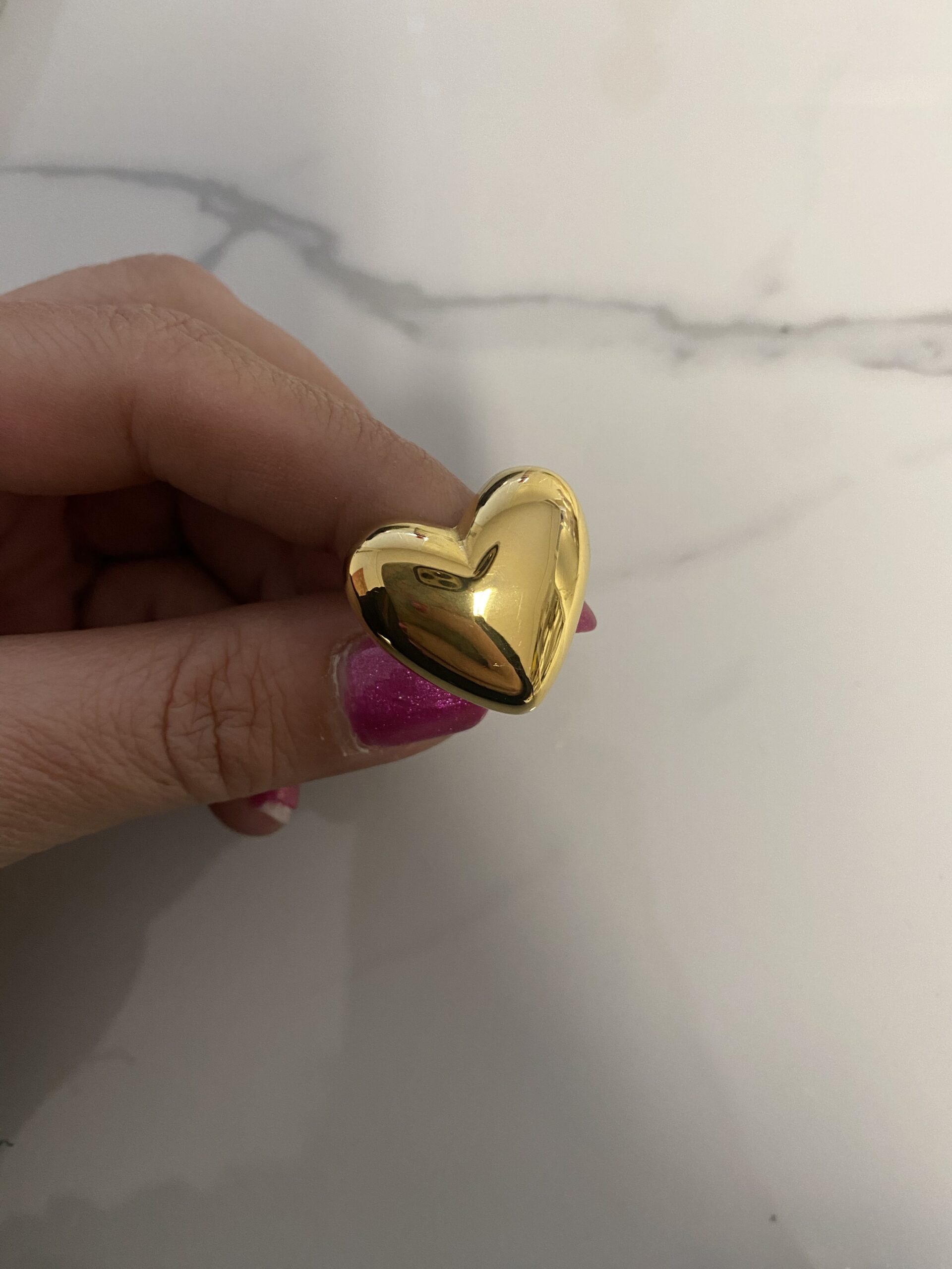 Lila ring – Grec muse